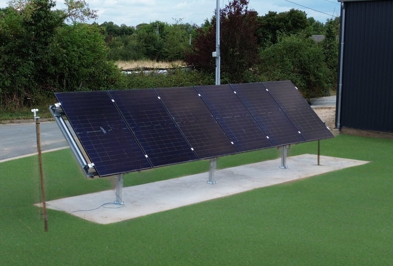 Maximisez votre énergie solaire avec nos trackers solaires- Falco Solar